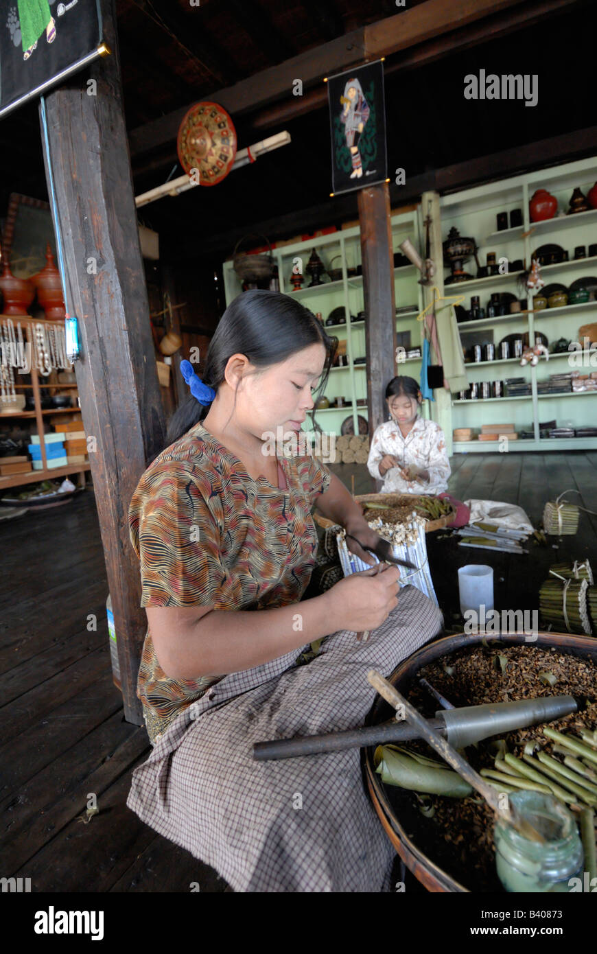 burmese women were making handmade local cigar Stock Photo - Alamy