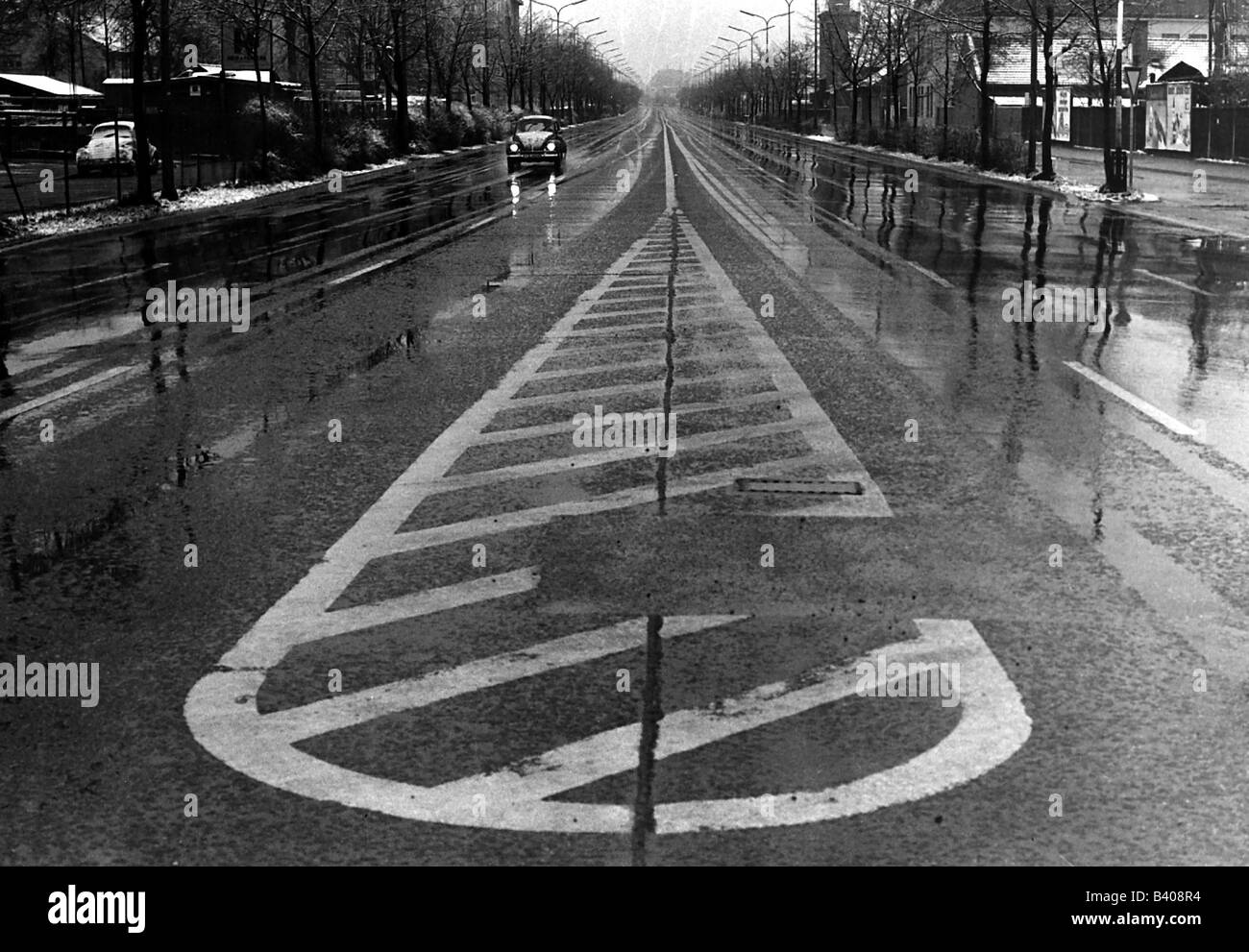 Sunday transportation hi-res stock photography and images - Alamy