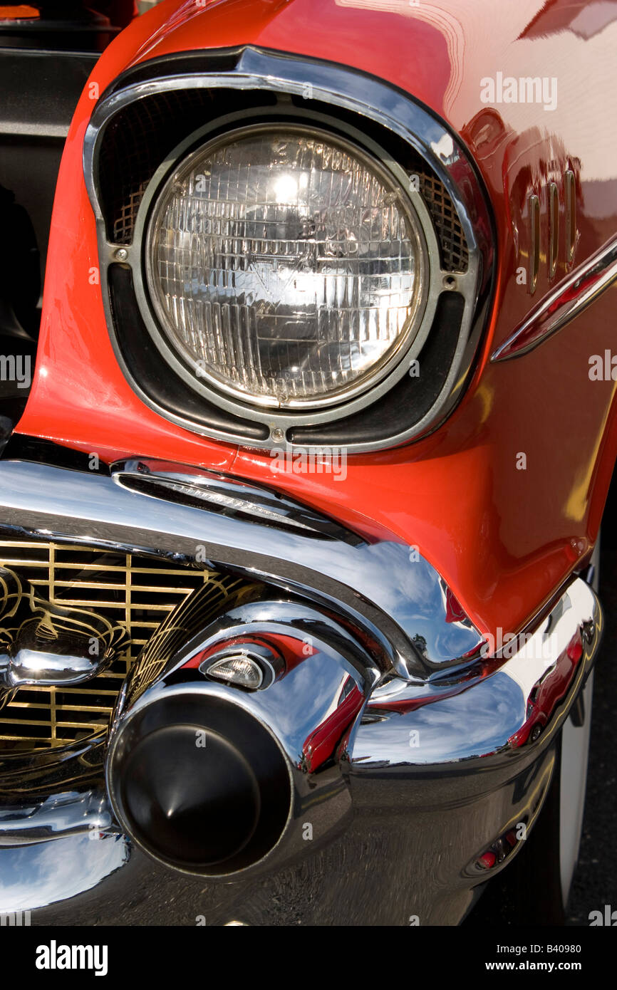 Vintage car headlight hi-res stock photography and images - Alamy