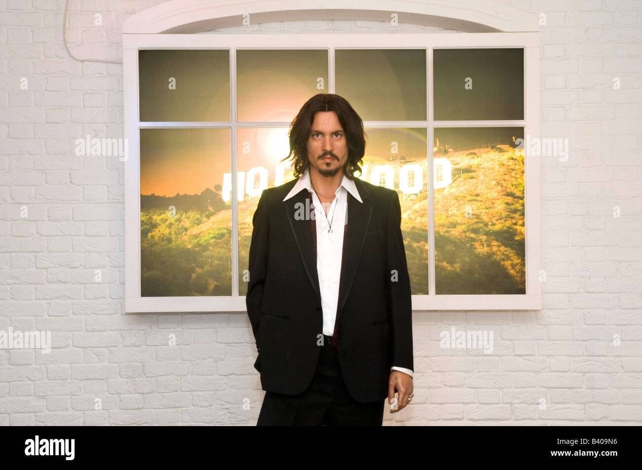 With his waxwork model hi-res stock photography and images - Alamy