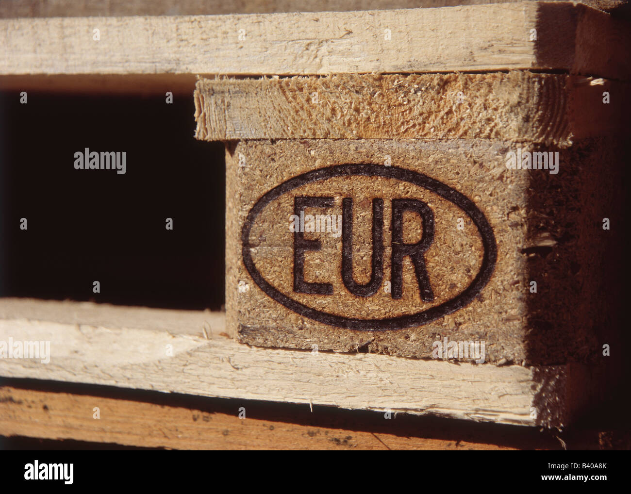 Europallet hi-res stock photography and images - Alamy