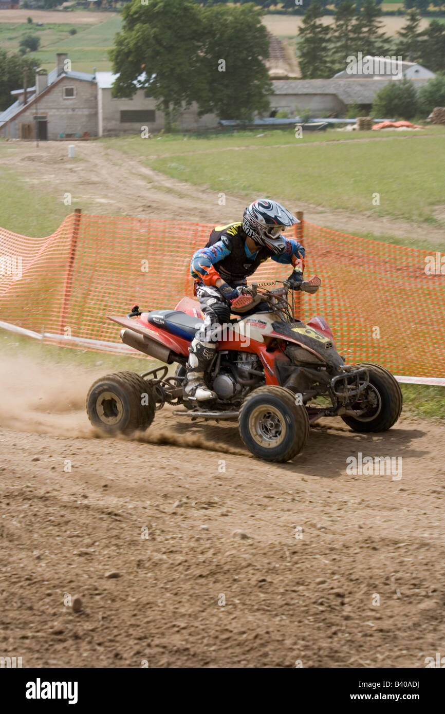 Race action shot hi-res stock photography and images - Alamy