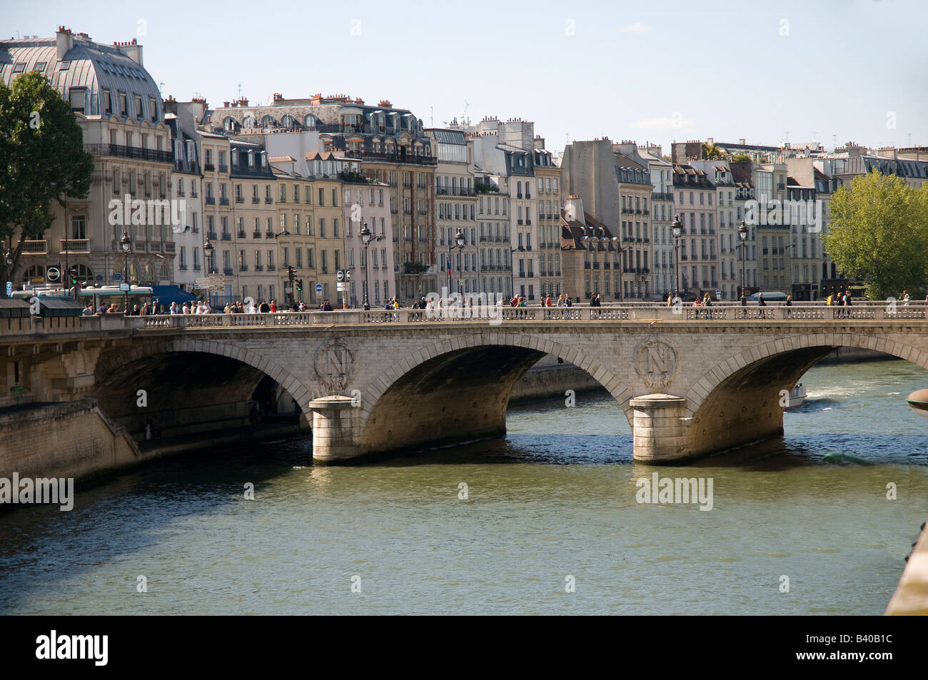 Seine water hi-res stock photography and images - Alamy