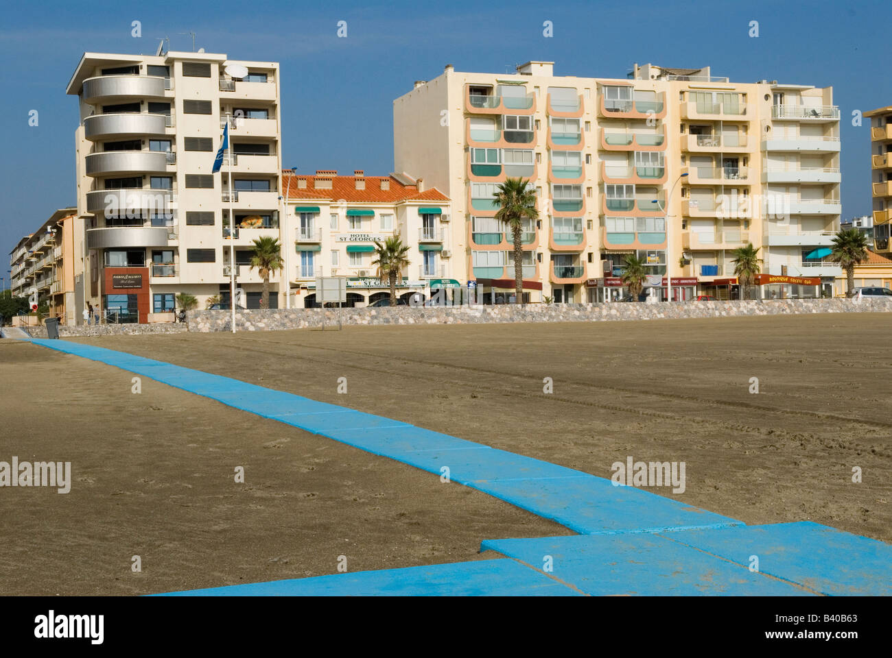 Canet Plage nr Perpignan South of France Beach scene Stock Photo - Alamy