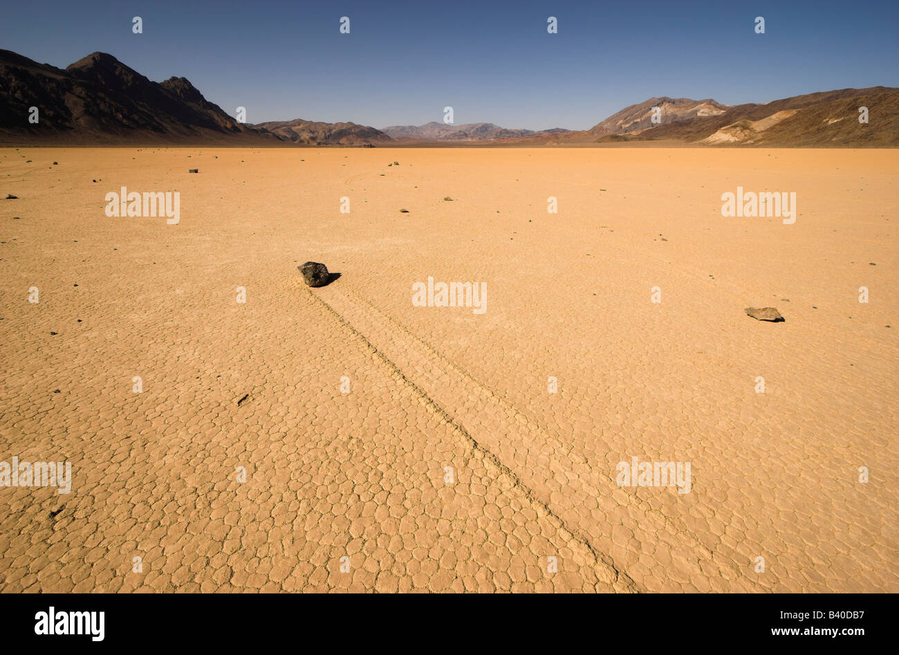 Moving rocks, Racetrack Playa, Death Valley National Park, California ...