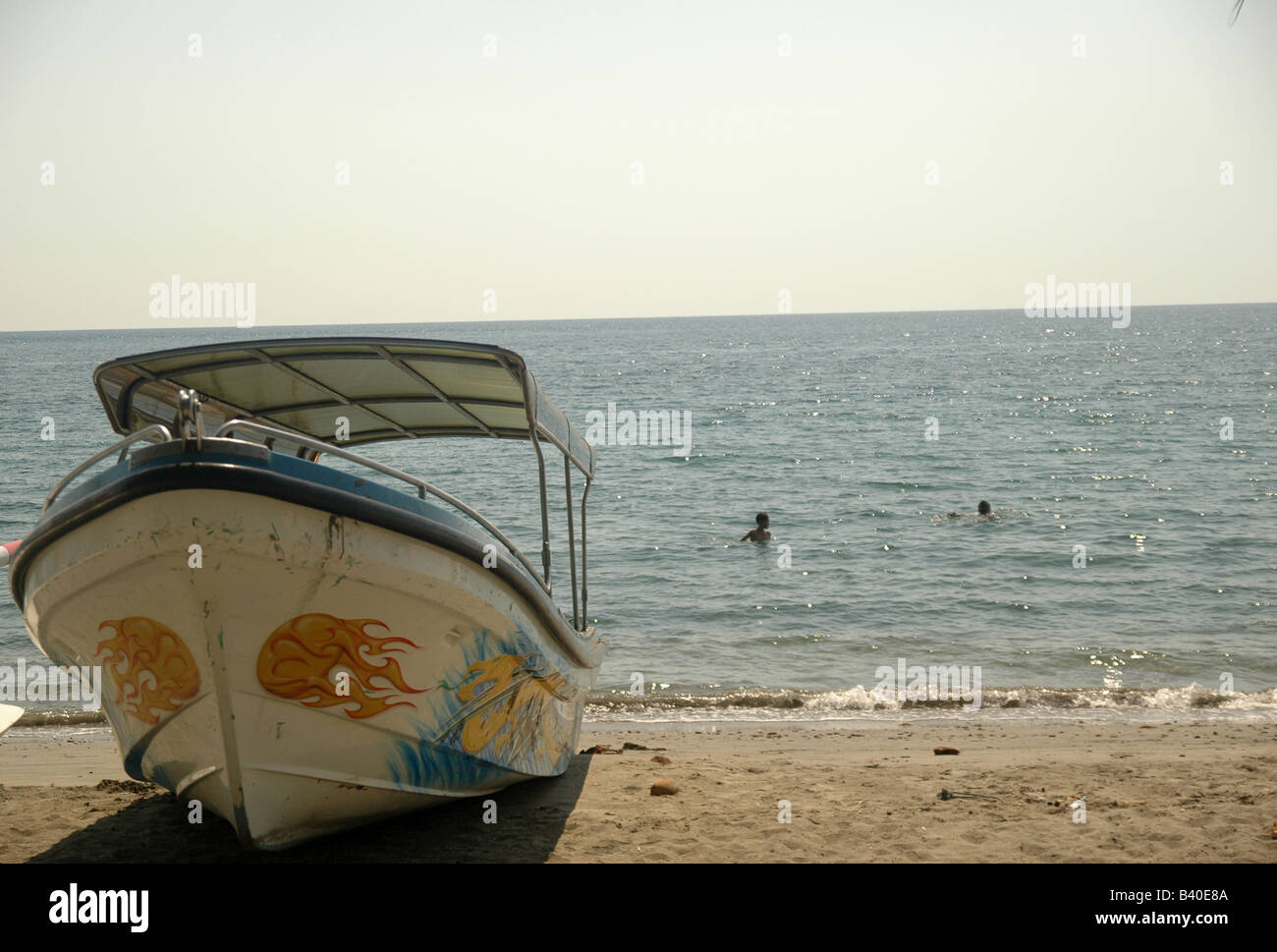 Sport fishing boat front speed hi-res stock photography and images - Alamy
