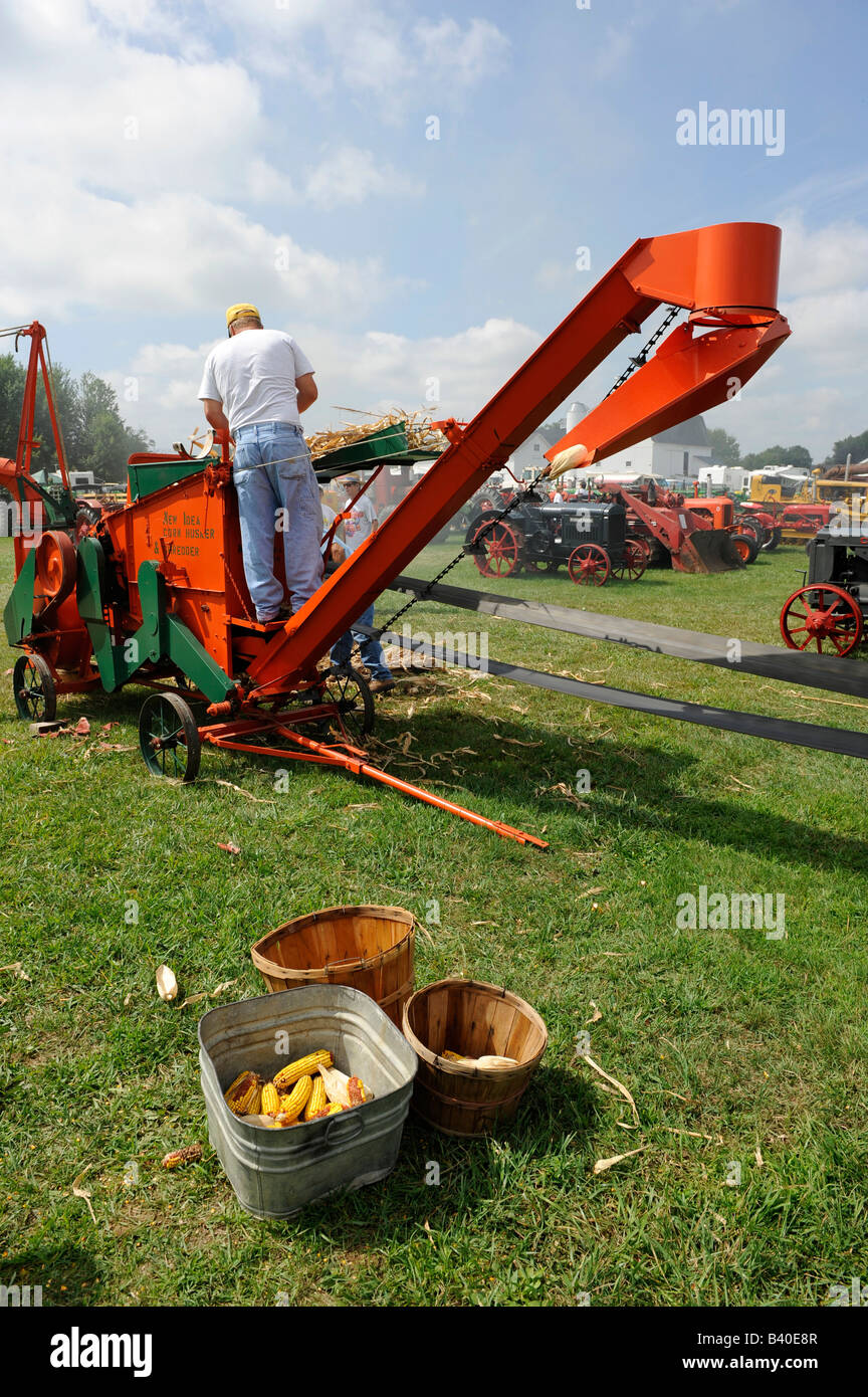 Circa 1915 hi-res stock photography and images - Alamy