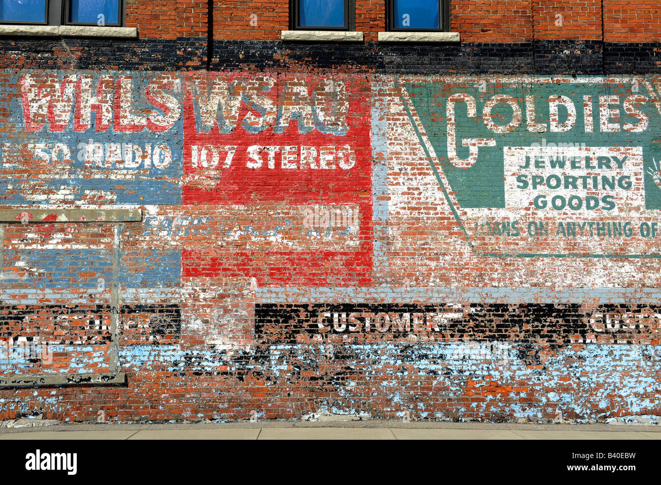Weathered building with pealing paint Stock Photo - Alamy