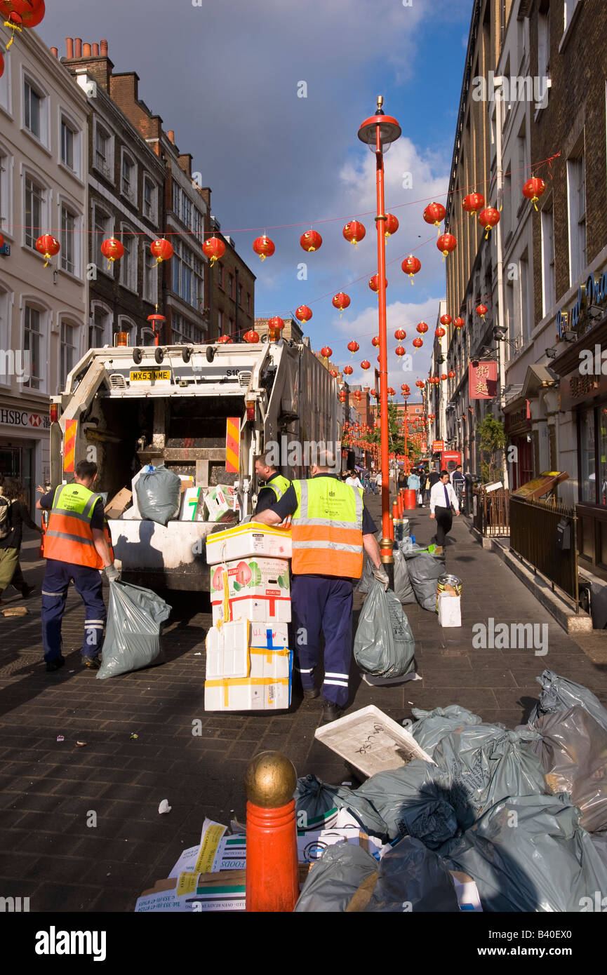 London cleaning services hi-res stock photography and images - Alamy