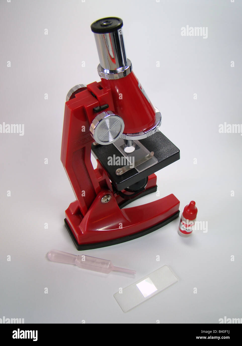 Small microscope hi-res stock photography and images - Alamy