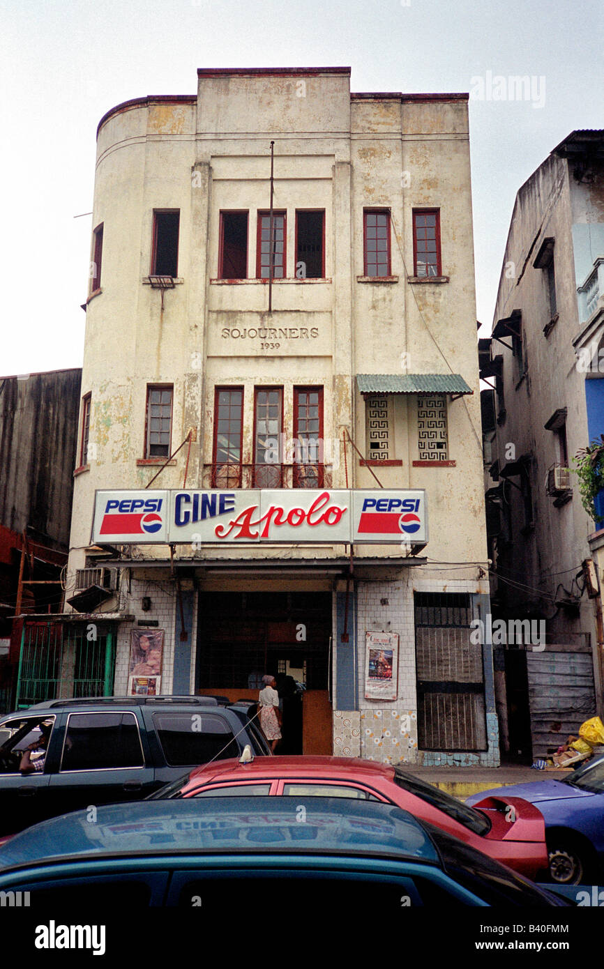 Cine Apolo. Art Deco building in old part of Panama City Stock Photo ...