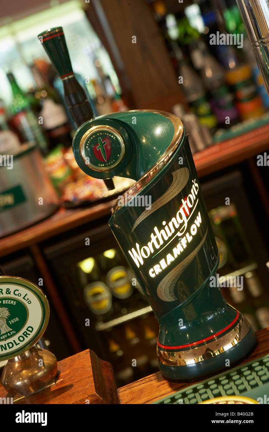 WORTHINGTON BEER PUMP IN PUBLIC HOUSE Stock Photo - Alamy