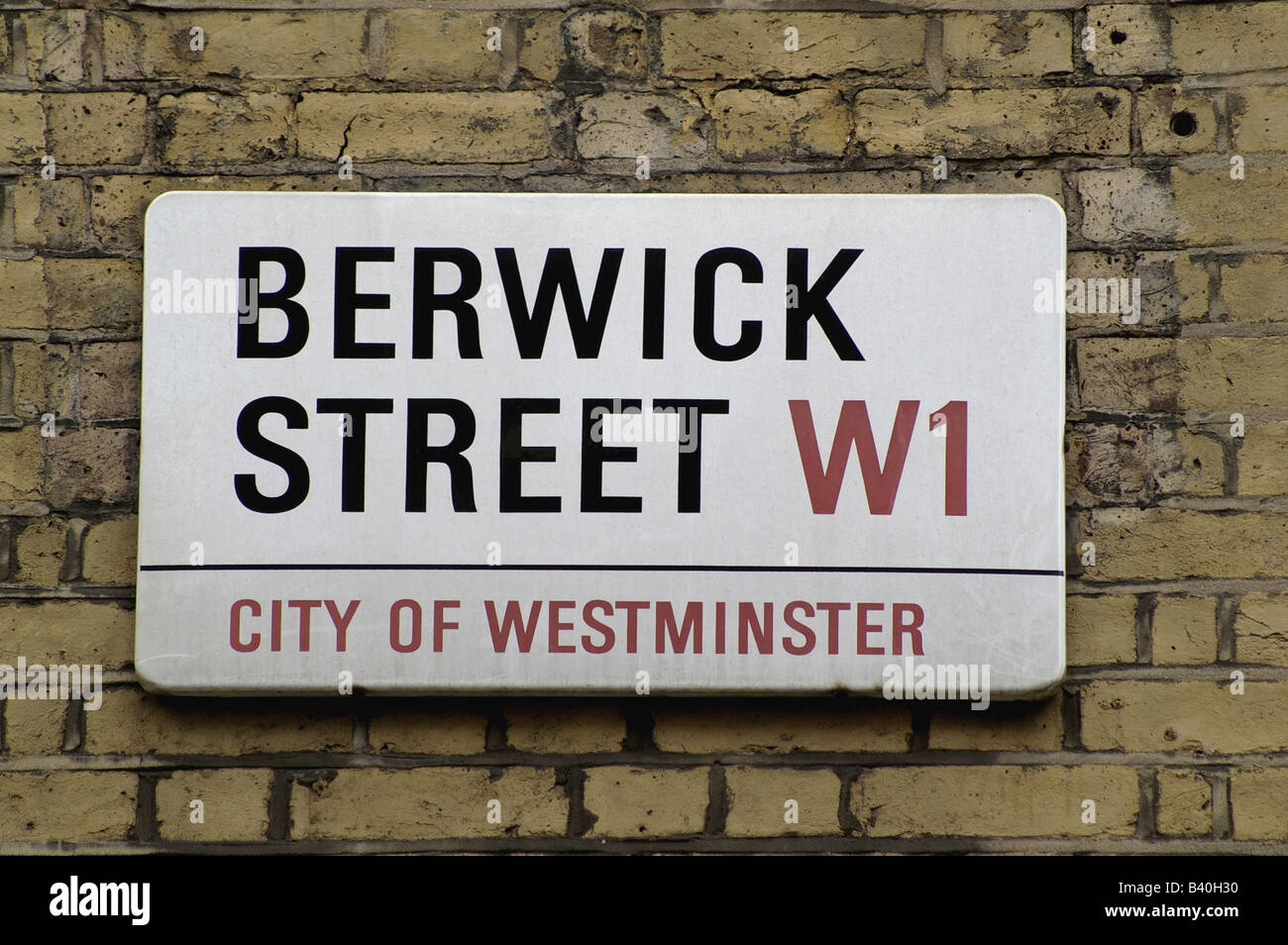 Berwick Street sign in London, England Stock Photo - Alamy