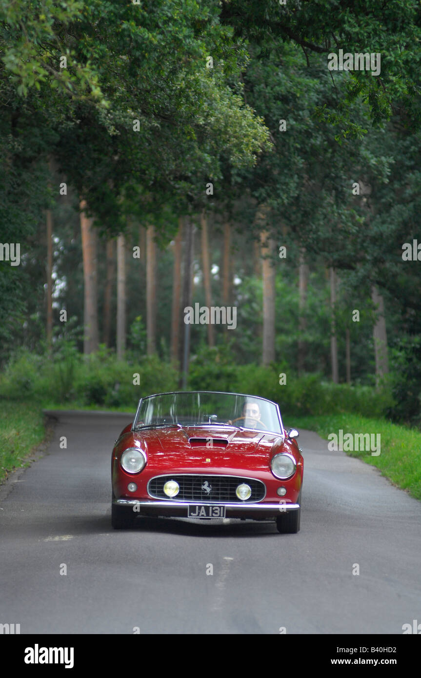 Red convertible hi-res stock photography and images - Alamy
