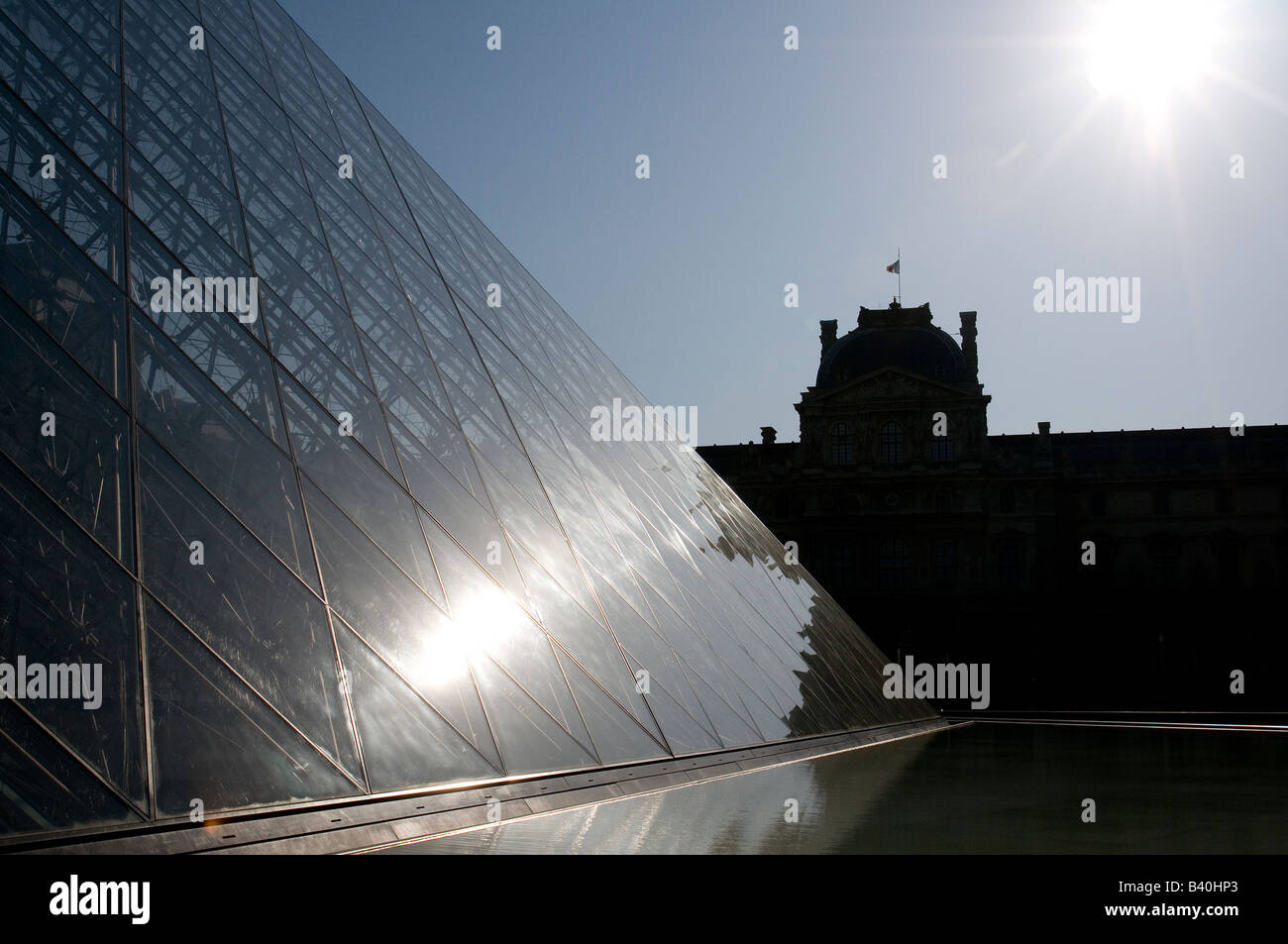 Louvre pyramid structure hi-res stock photography and images - Alamy