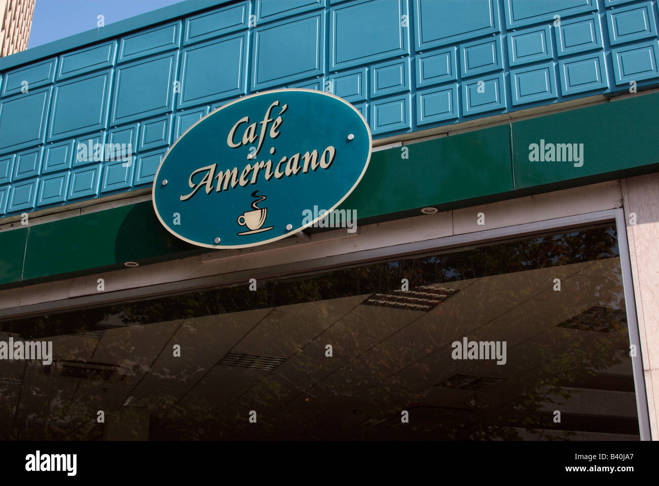 UK England Cafe Americano sign Stock Photo - Alamy