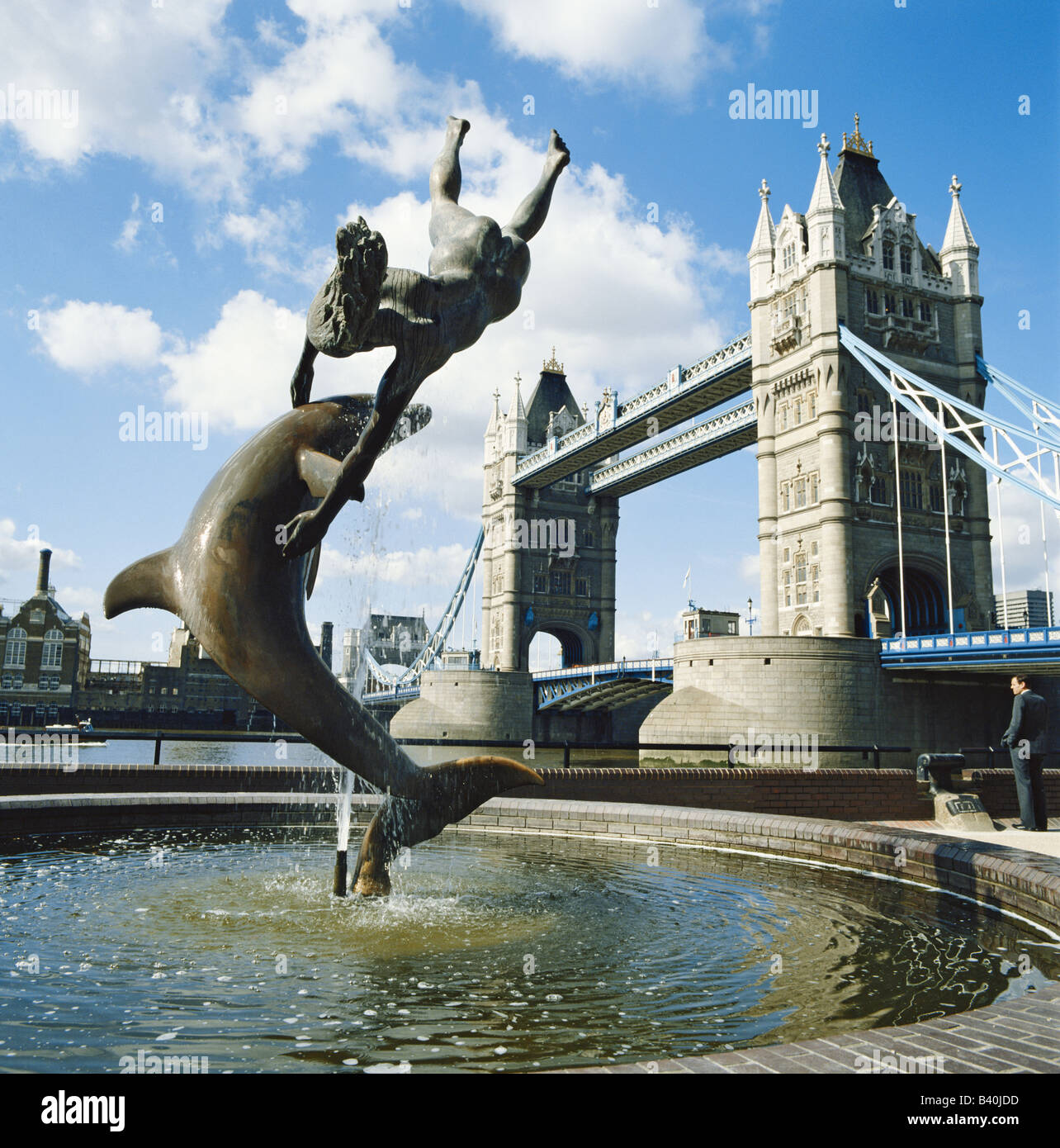 Dolphin statue in front of Tower Bridge, London England, GB, UK Stock ...