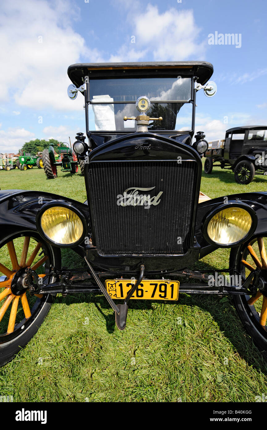 Ford model t hi-res stock photography and images - Alamy