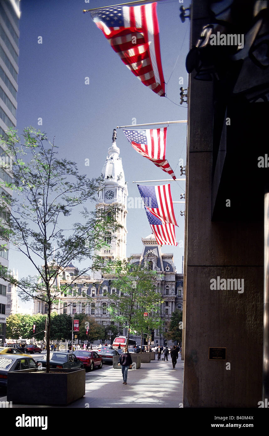 City hall philadelphia flag hi-res stock photography and images - Alamy