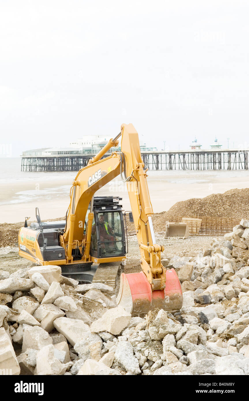 Building sea defences hi-res stock photography and images - Alamy
