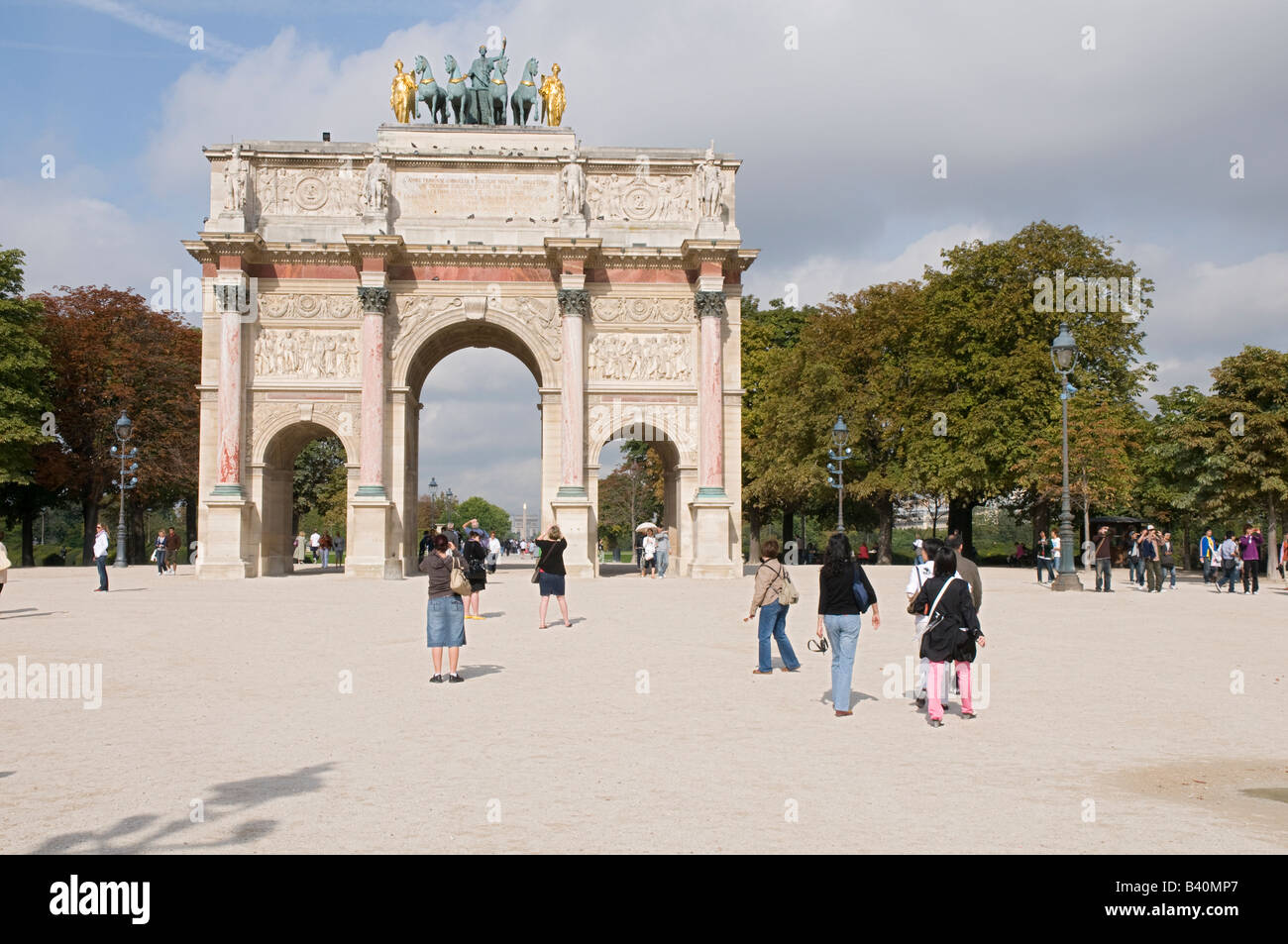 Louvre gate hi-res stock photography and images - Alamy