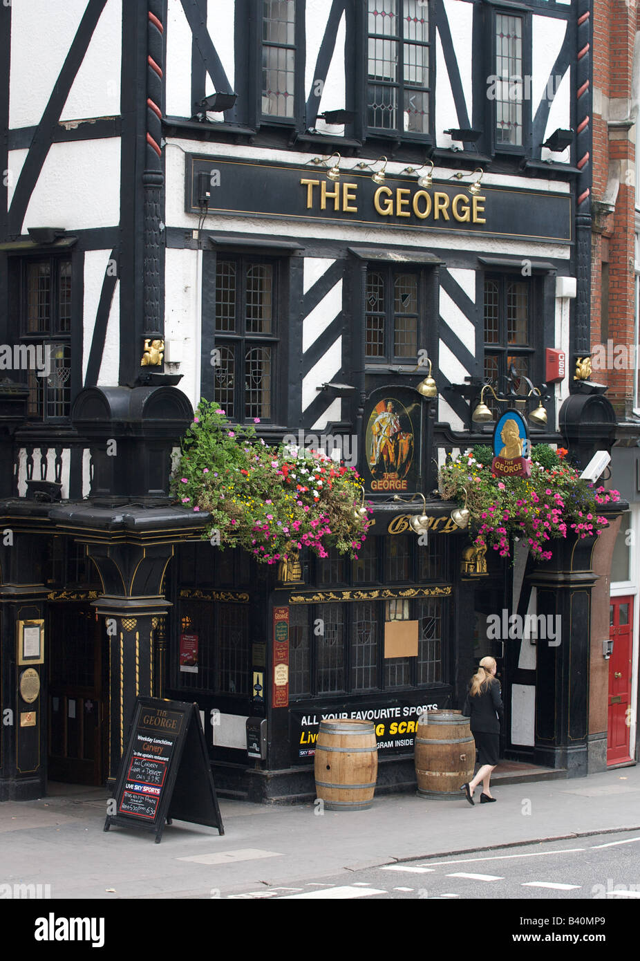 The George Inn Stock Photo - Alamy