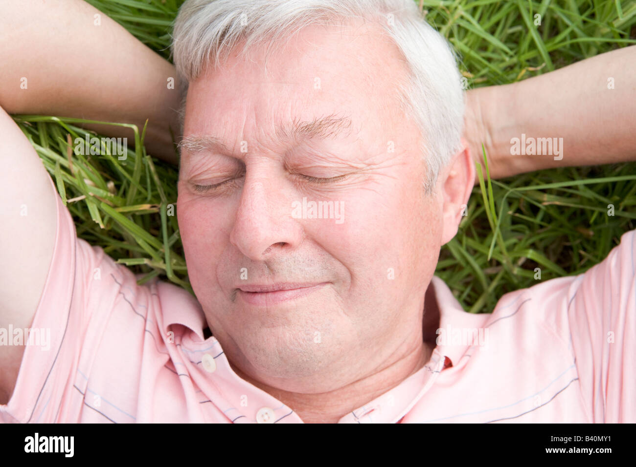 Sleep sleeping outdoors hi-res stock photography and images - Alamy
