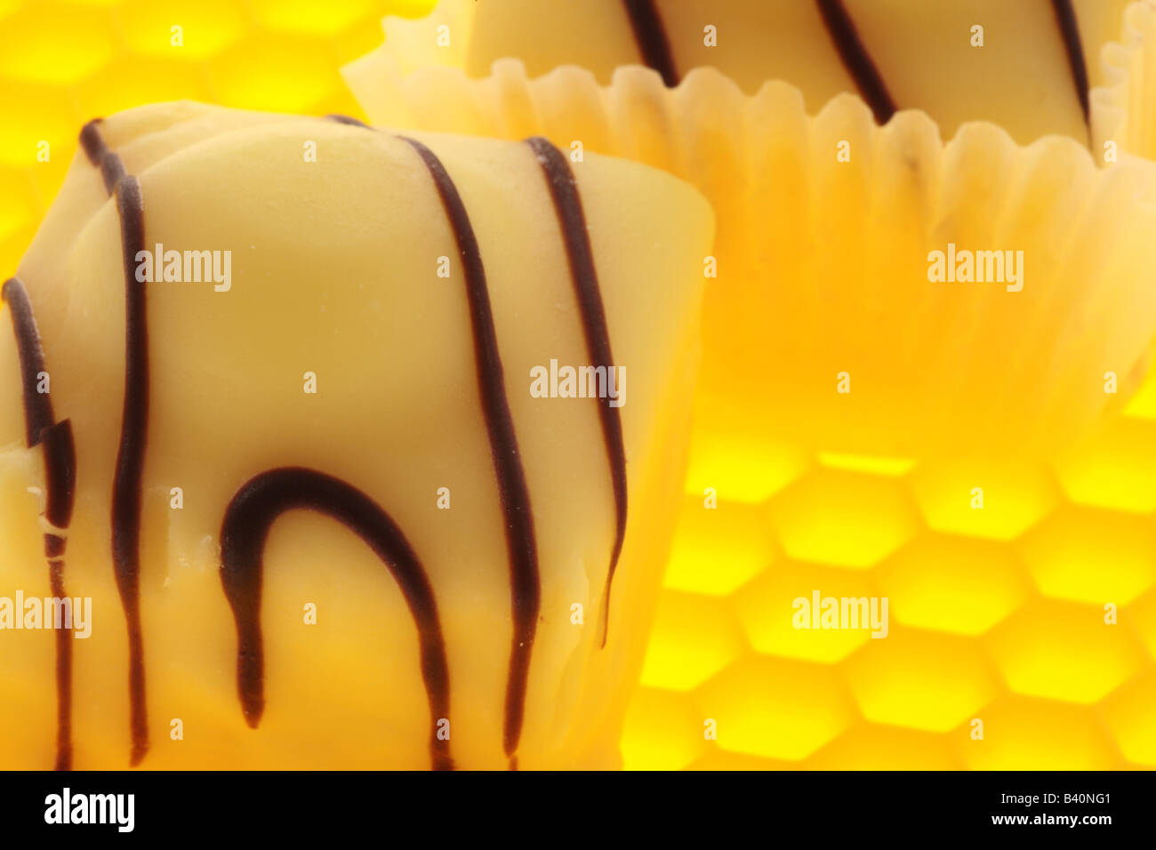 Lemon Fondant Fancies Stock Photo - Alamy