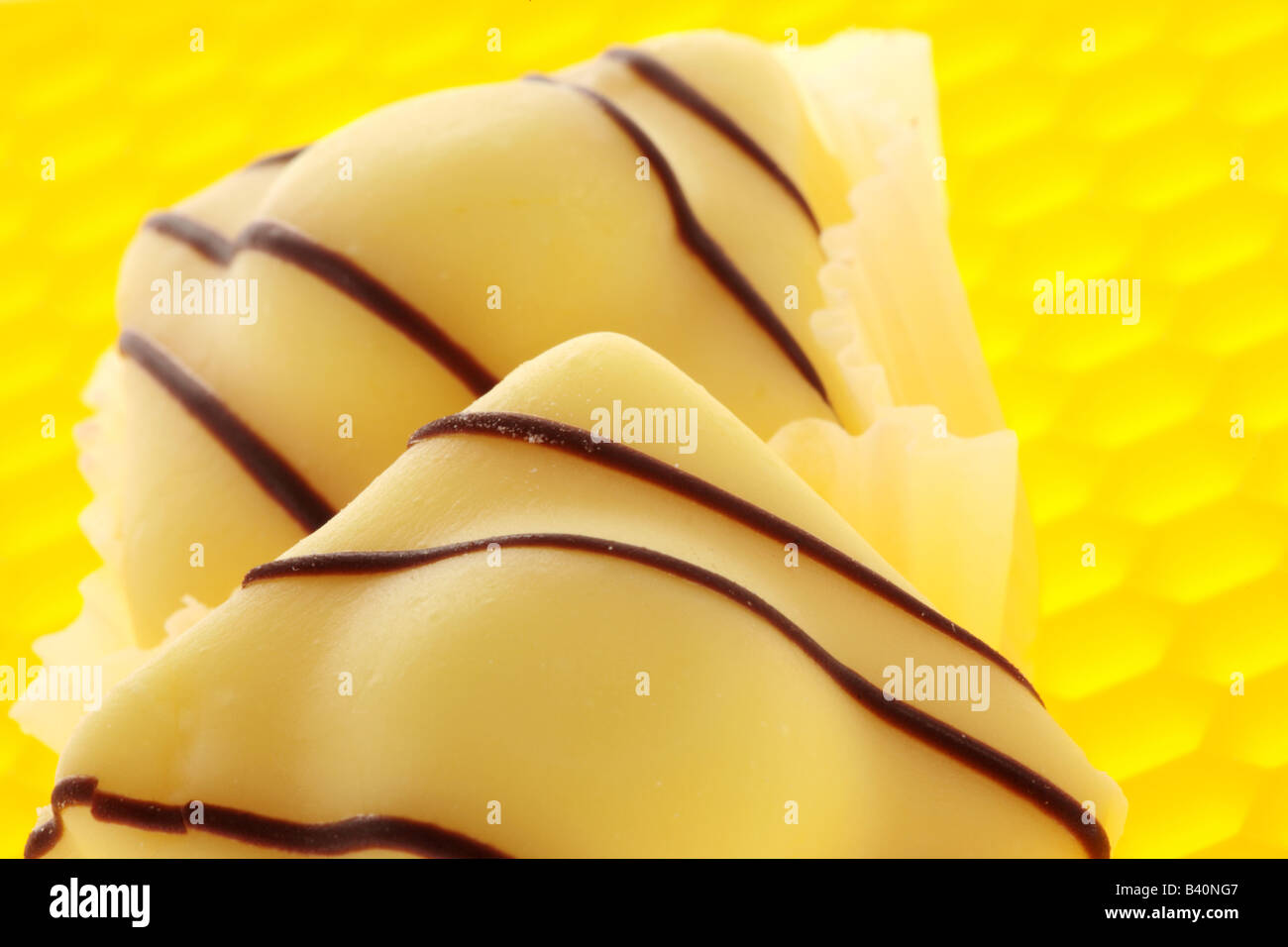 Lemon Fondant Fancies Stock Photo - Alamy