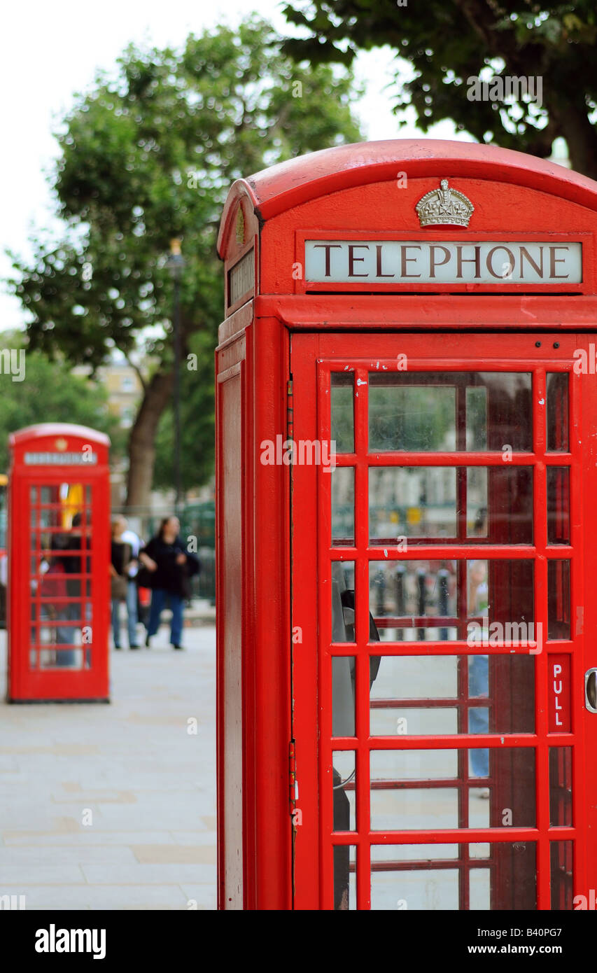 Red bt telephone boxes hi-res stock photography and images - Alamy