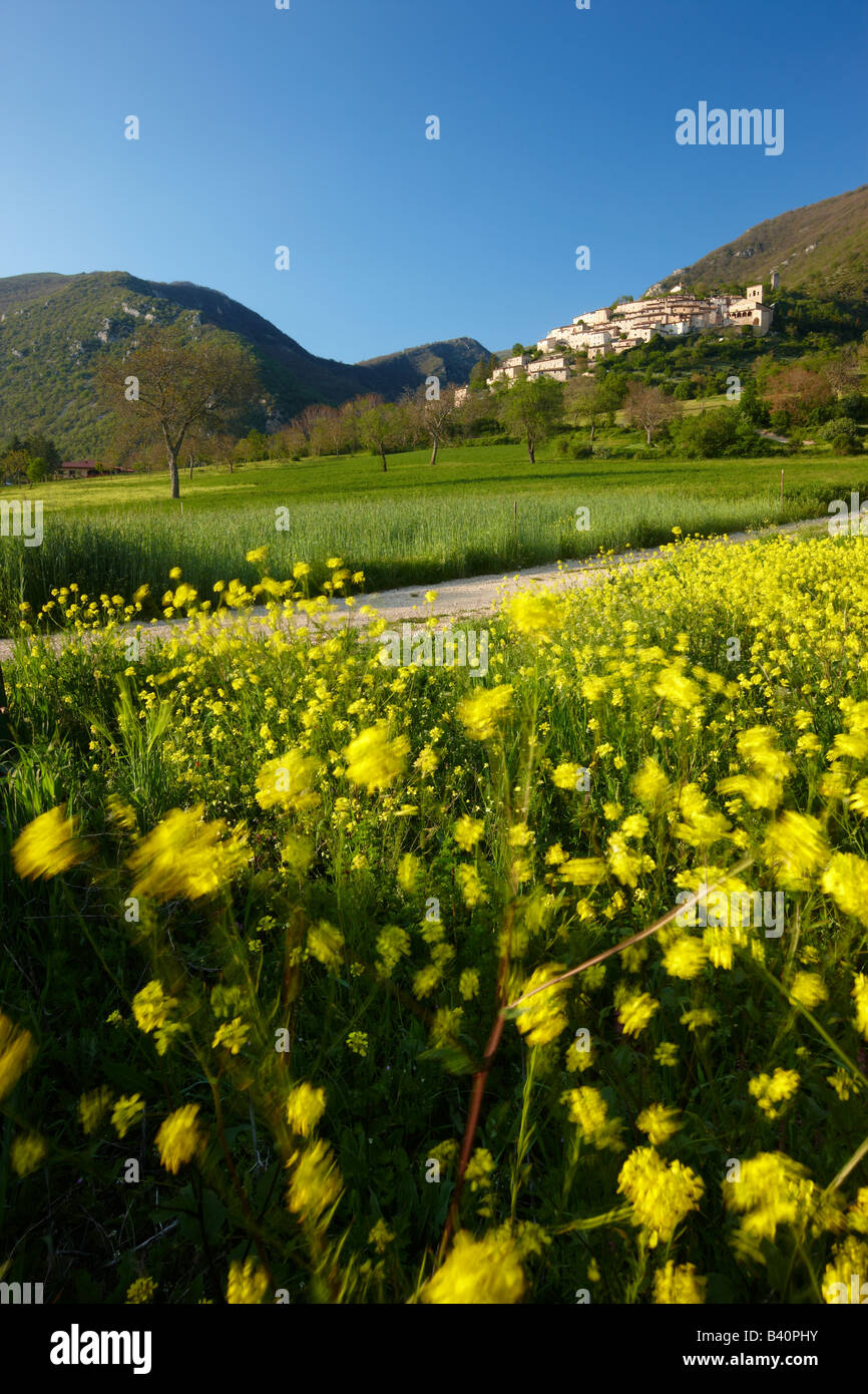 the village of Campi, Valnerina, Umbria, Italy Stock Photo - Alamy