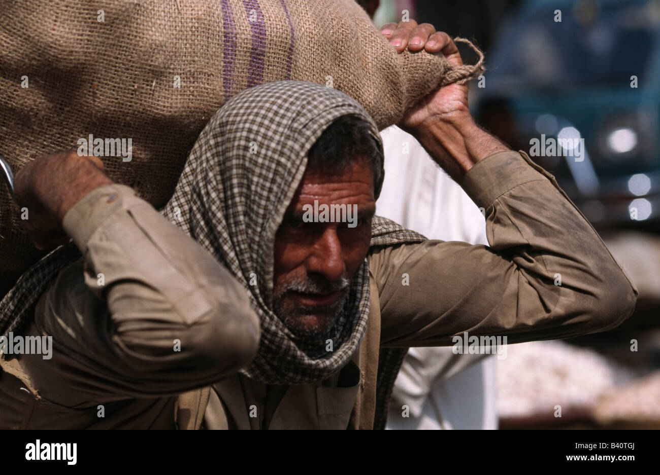Saddar market hi-res stock photography and images - Alamy