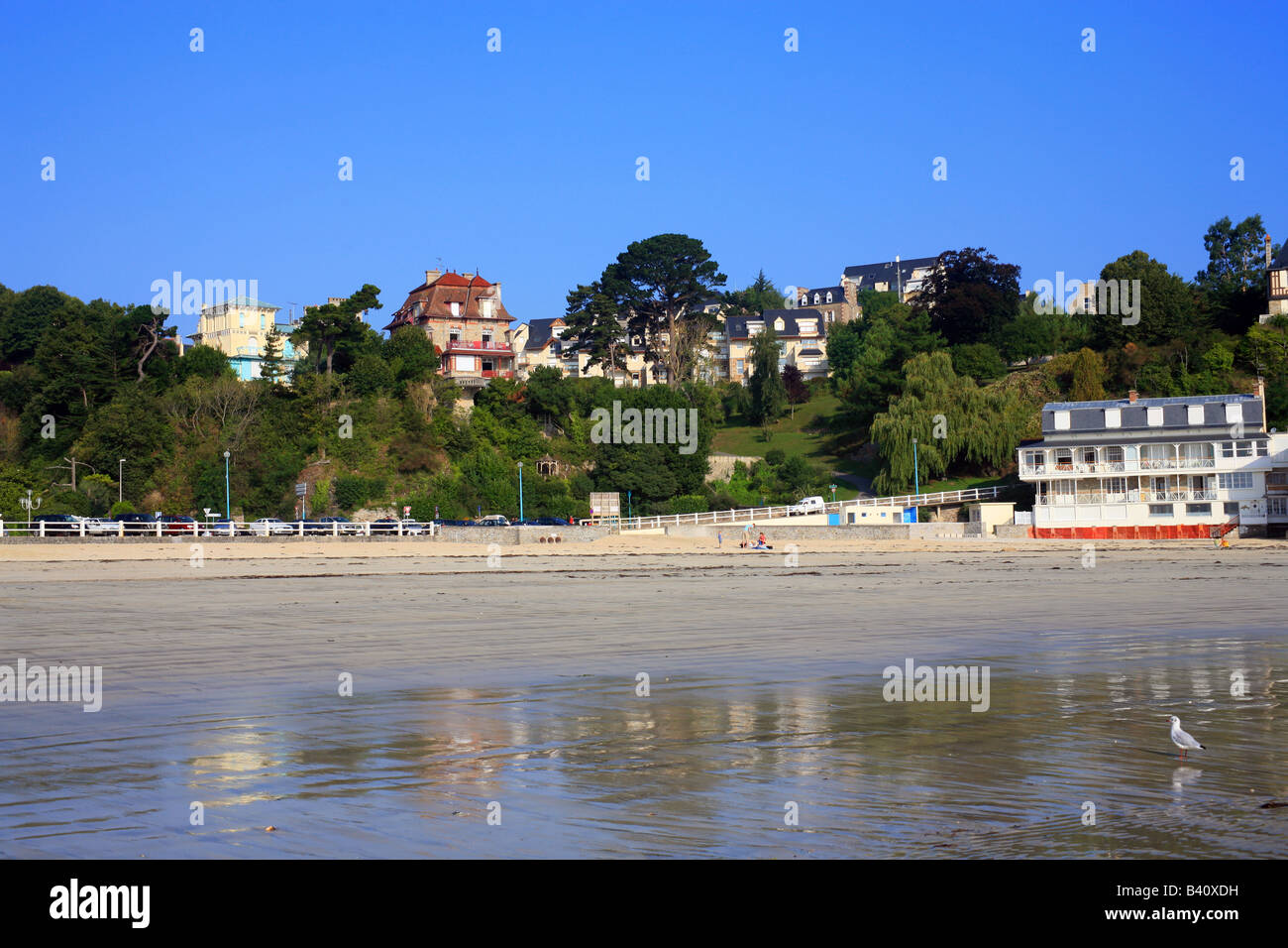 St cast grande plage hi-res stock photography and images - Alamy