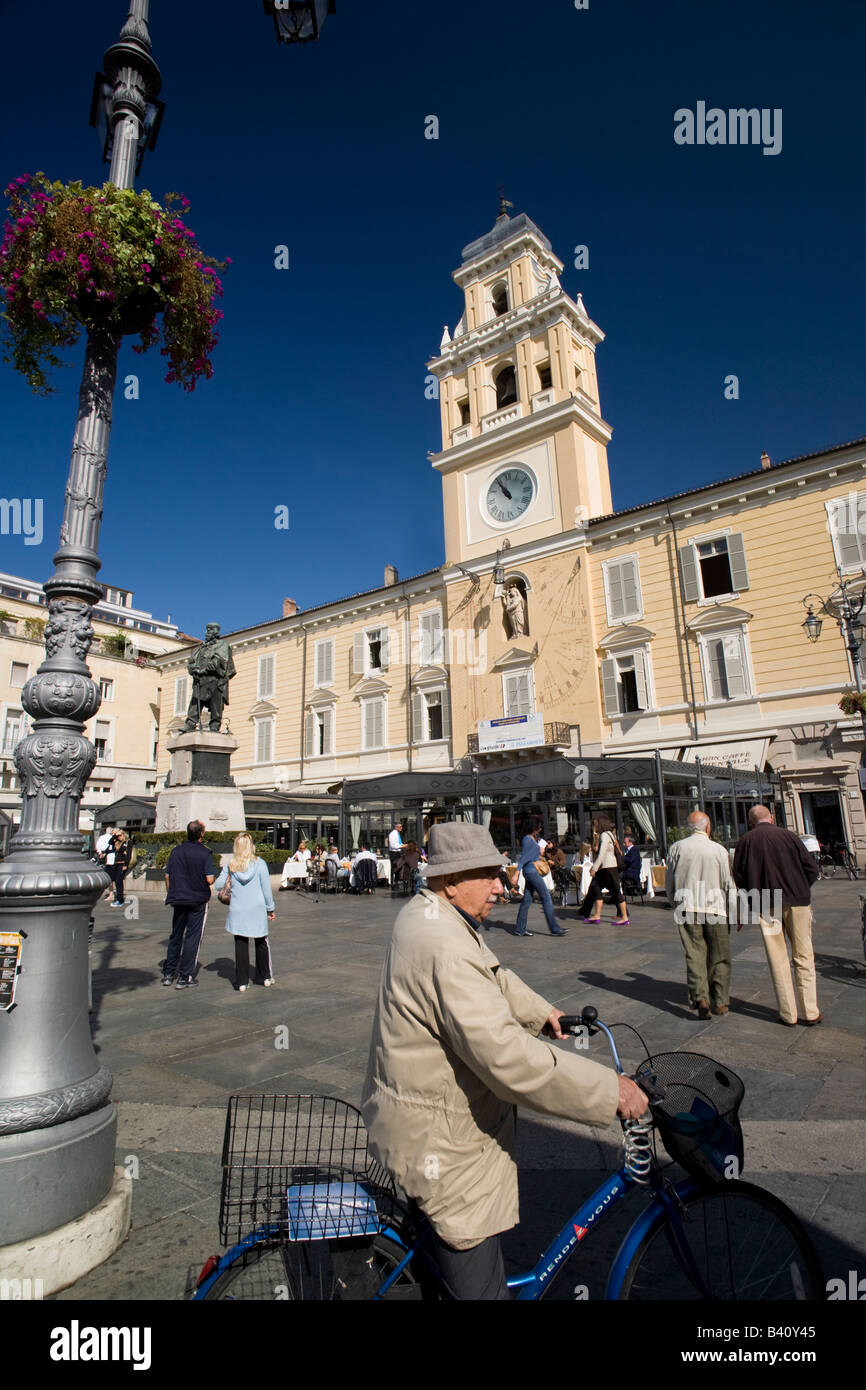 Piazza Garibaldi, Parma, Italy Stock Photo - Alamy