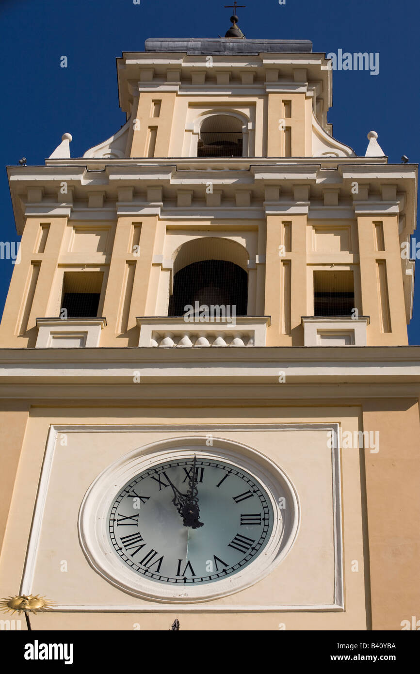 Piazza Garibaldi, Parma, Italy. Bell tower Stock Photo - Alamy