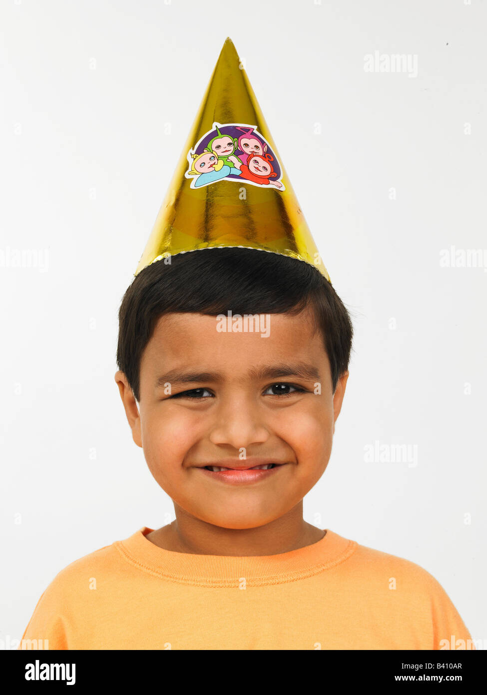 Boy profile hat hi-res stock photography and images - Alamy