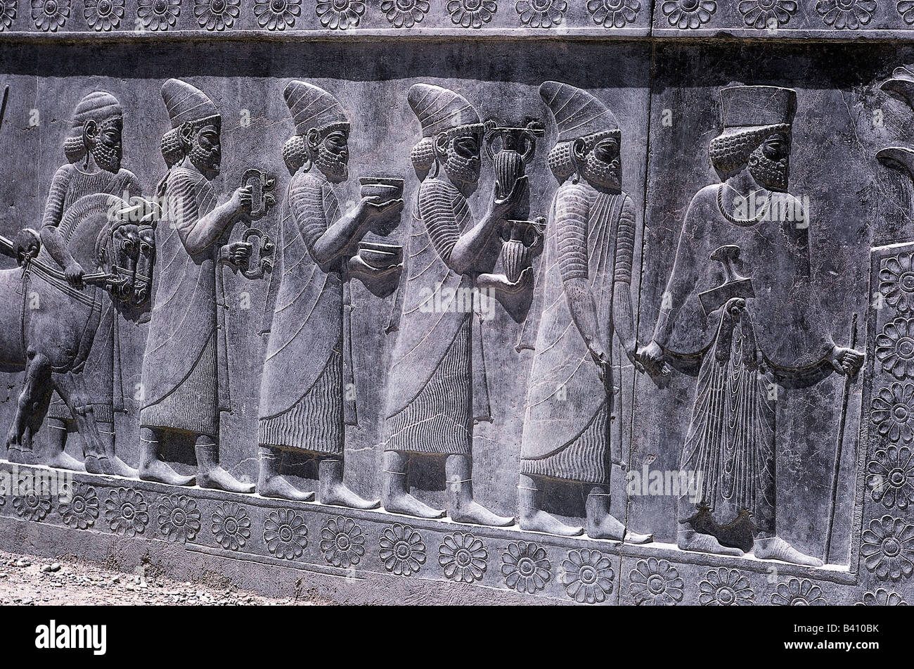 King xerxes hi-res stock photography and images - Alamy
