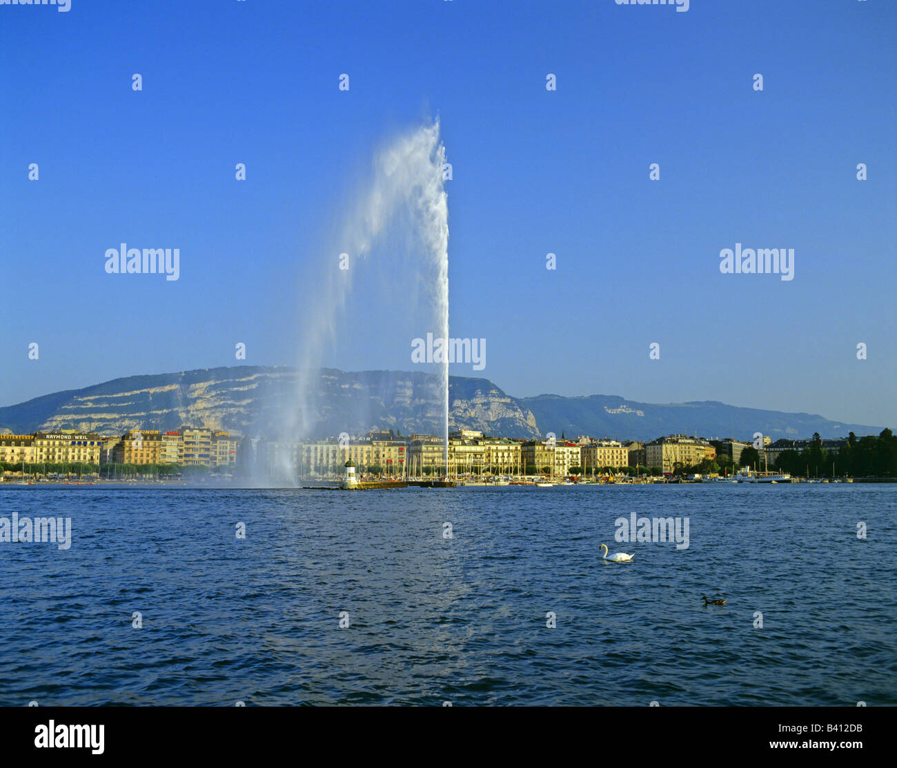 The Jet d'Eau Fountain Lake Geneva Switzerland Stock Photo - Alamy