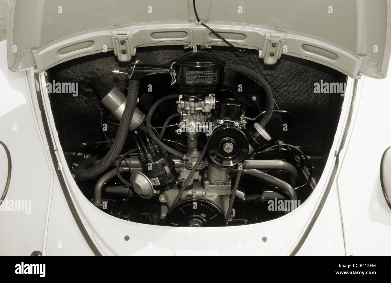 Vw beetle engine hi-res stock photography and images - Alamy