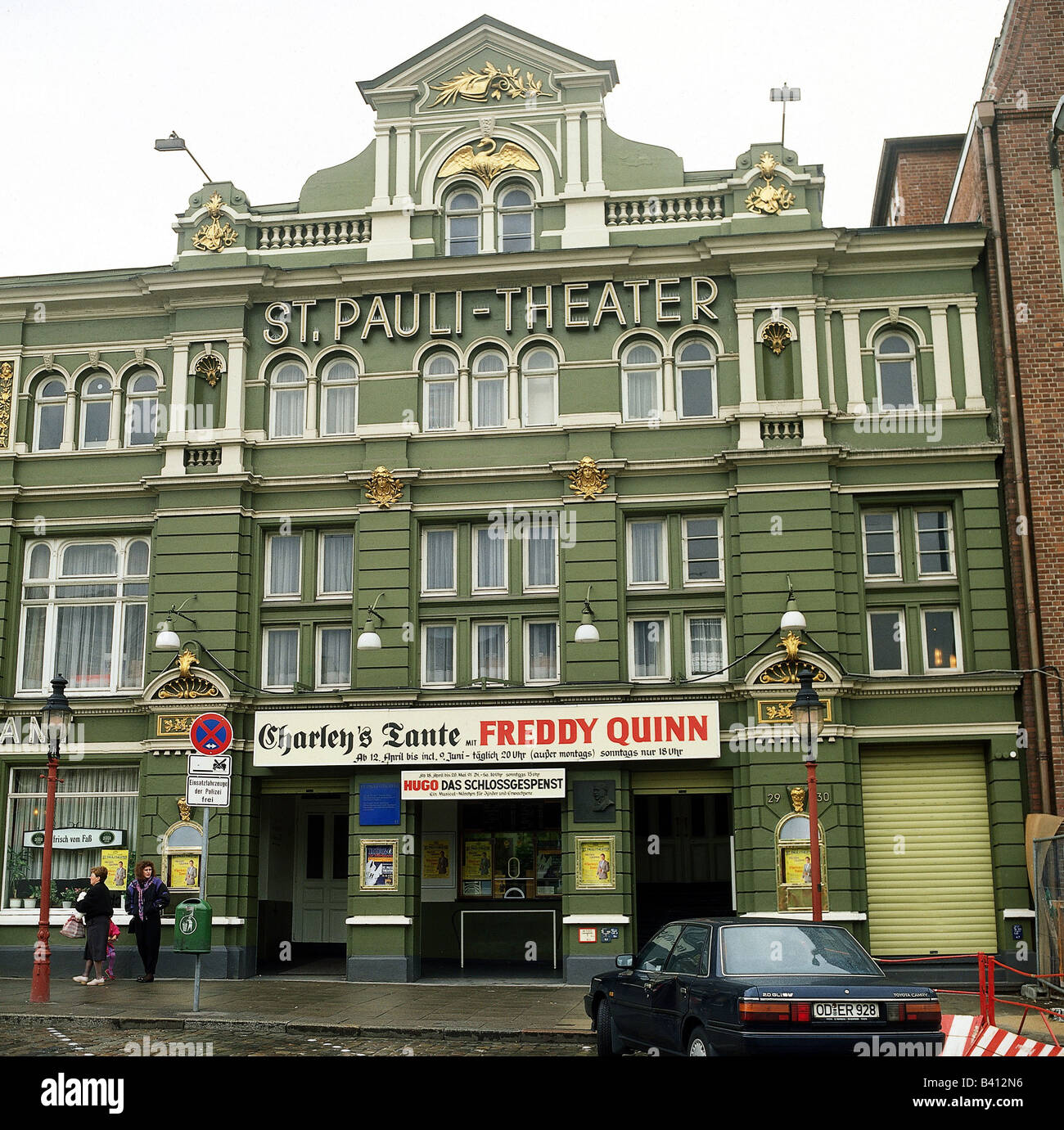 St pauli theatre hi-res stock photography and images - Alamy