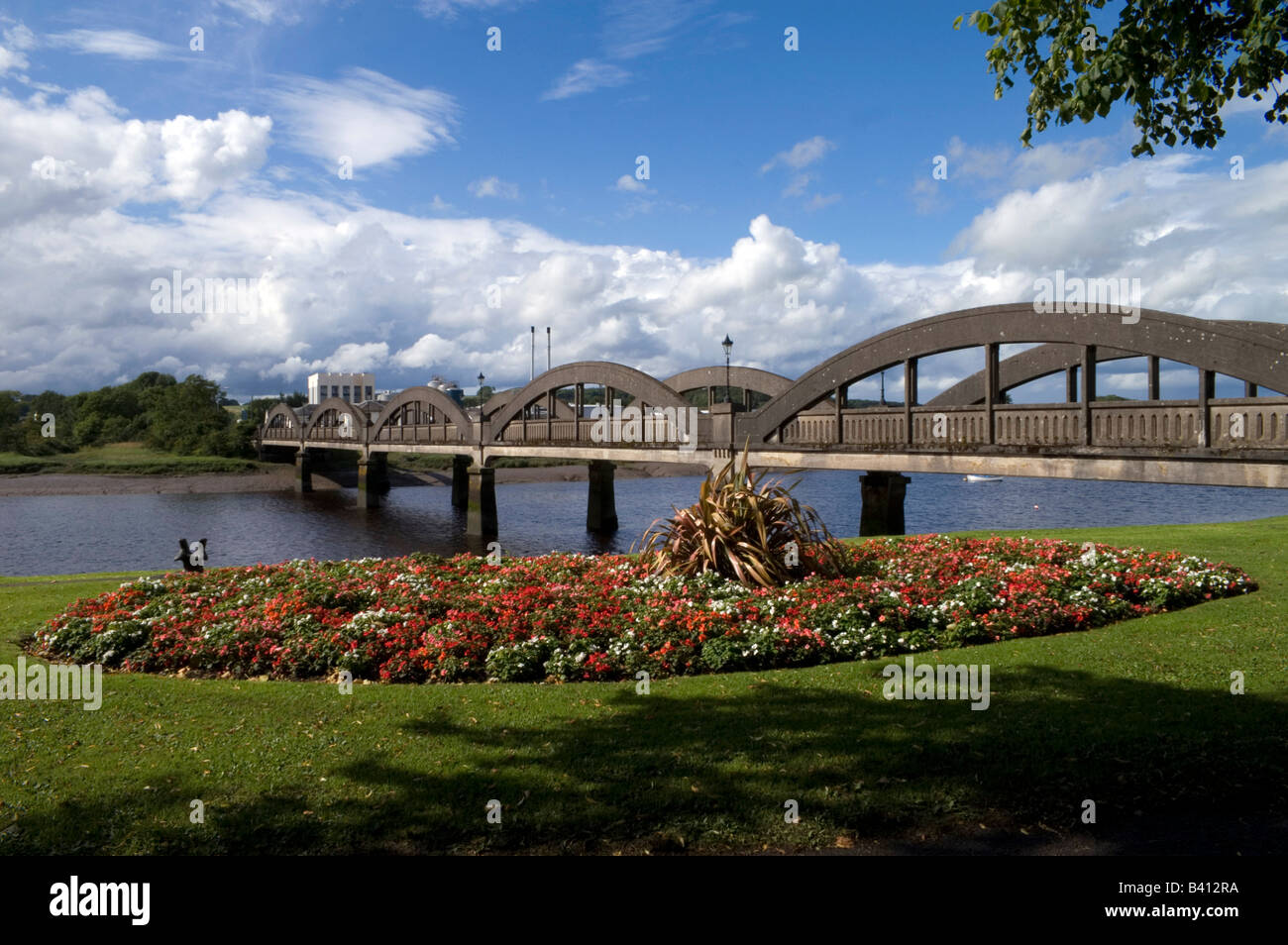 The dee bridge at kirkcudbright hi-res stock photography and images - Alamy