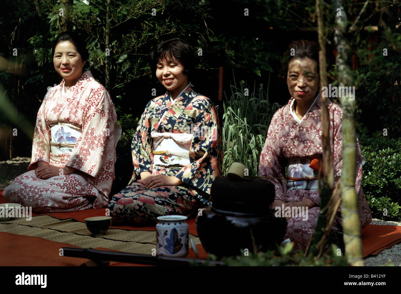 geography / travel, Japan, tradition, tea ceremony, three women ...