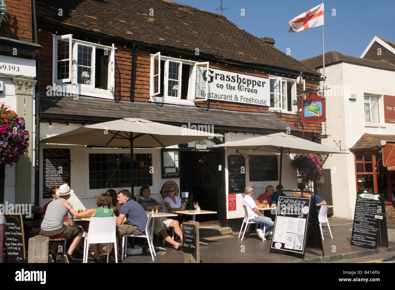 England Kent Westerham Grasshopper inn Stock Photo - Alamy
