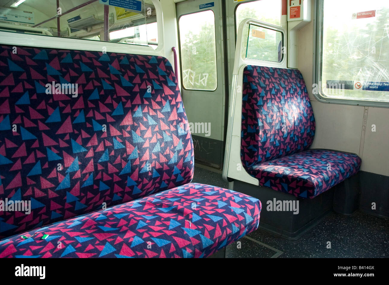 Metropolitan line hi-res stock photography and images - Alamy