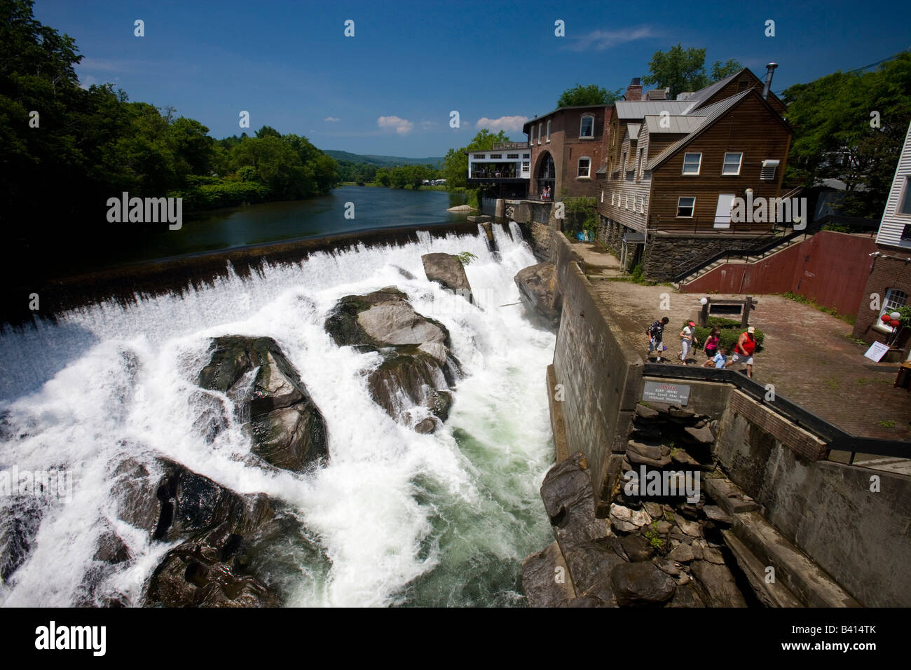 Ottauquechee river waterfall hi-res stock photography and images - Alamy