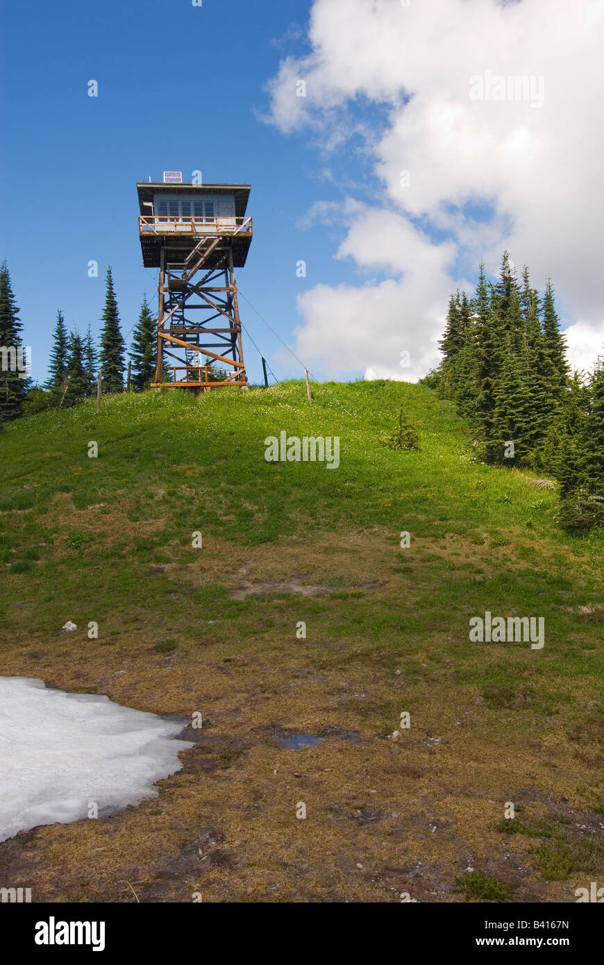 USA, Washington, Cascade Mountains. The fire lookout on Lookout ...