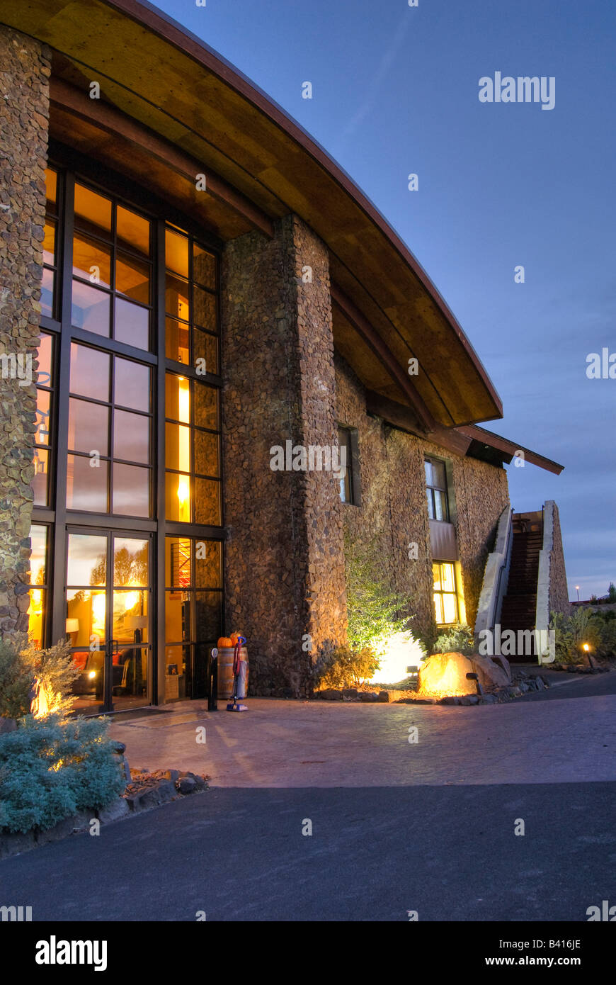 Cave b inn hi-res stock photography and images - Alamy