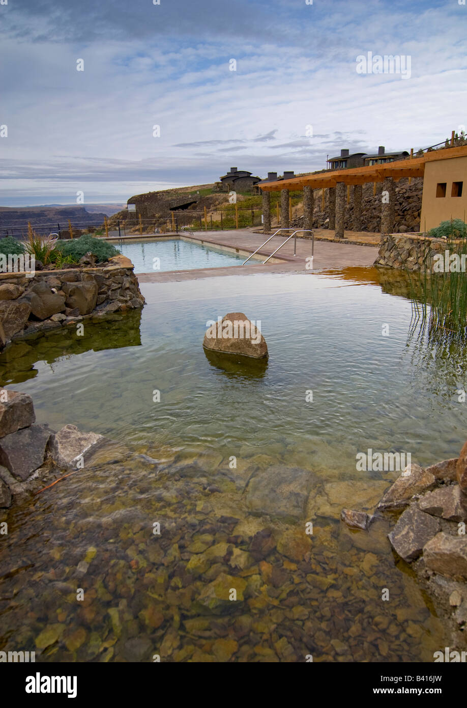Cliffhouses hi-res stock photography and images - Alamy