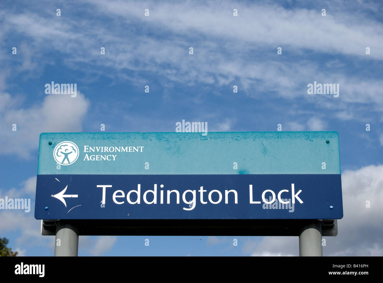 environment agency sign for teddington lock, on the river thames ...