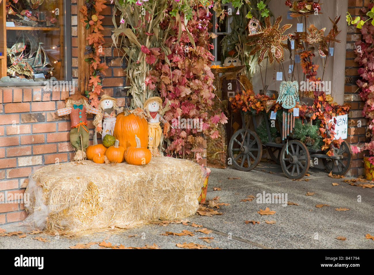 WA, Leavenworth, Bavarian style village, shop front decorated for ...
